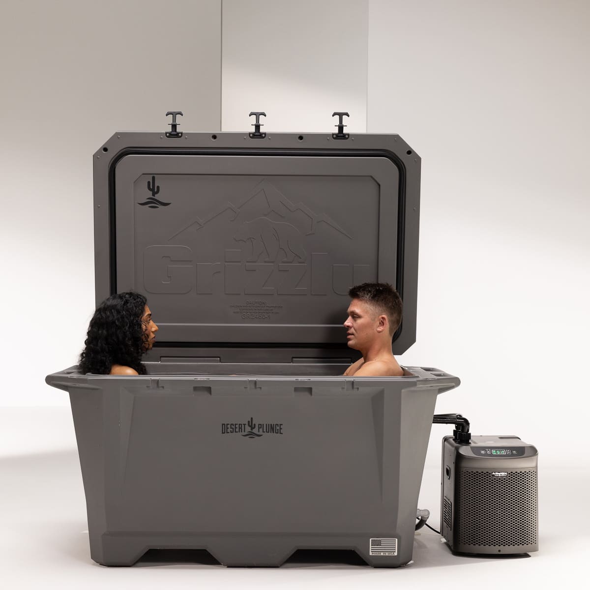 Desert Plunge | The best cold plunges – Grizzly Coolers